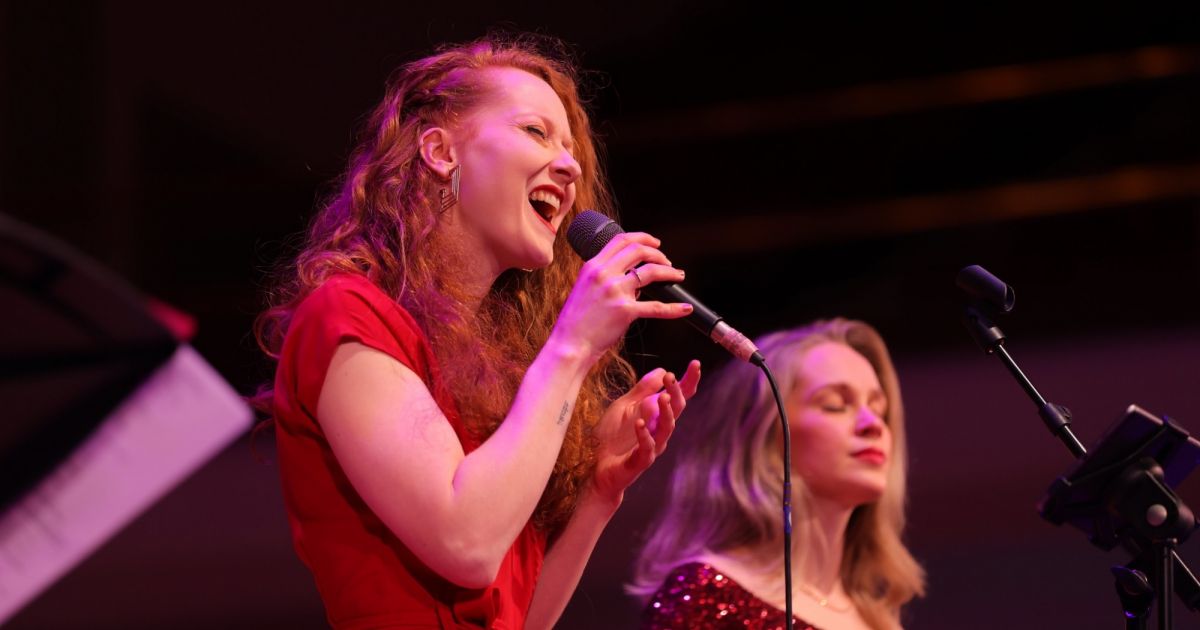 Jazz Carols - Keep the tradition change the sound - Methodist Central Hall